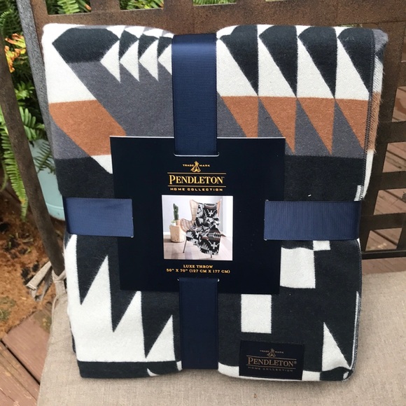 Pendleton | Bedding | Pendleton Throw Spider Rock Luxe Black Multi Nwt | Poshmark